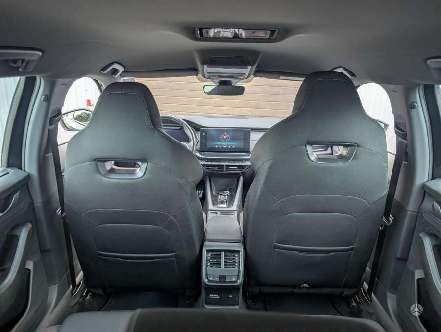 Melns Skoda Octavia 2024 Kauņa, ar dzinēja tilpumu 1.98 L un nobraukumu 87 tūkst. km par 24950 €, foto 9 vietnē AUTOMOTO.COM.LV