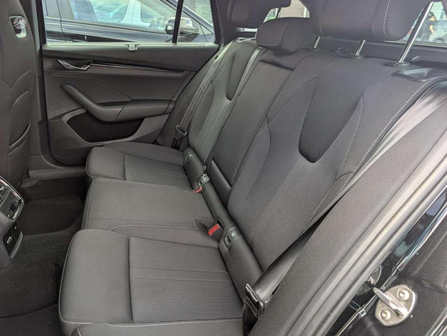 Melns Skoda Octavia 2024 Kauņa, ar dzinēja tilpumu 1.98 L un nobraukumu 87 tūkst. km par 24950 €, foto 16 vietnē AUTOMOTO.COM.LV