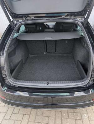 Melns Skoda Octavia 2024 Kauņa, ar dzinēja tilpumu 1.98 L un nobraukumu 87 tūkst. km par 24950 €, foto 20 vietnē AUTOMOTO.COM.LV