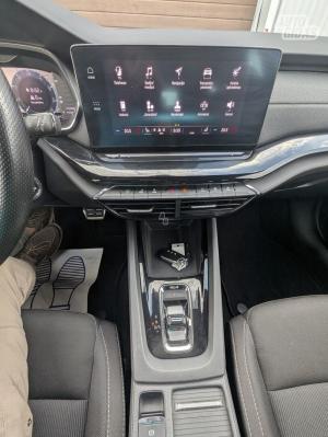 Black Skoda Octavia 2024 in Ramuciai, with an engine capacity of 2.00 L and mileage of 87 thousand km for 24950 €, photo 9 on AUTOMOTO.COM.LV
