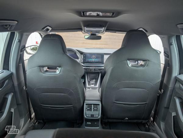 Melns Skoda Octavia 2024 Ramučiai, ar dzinēja tilpumu 2.00 L un nobraukumu 87 tūkst. km par 24950 €, foto 11 vietnē AUTOMOTO.COM.LV