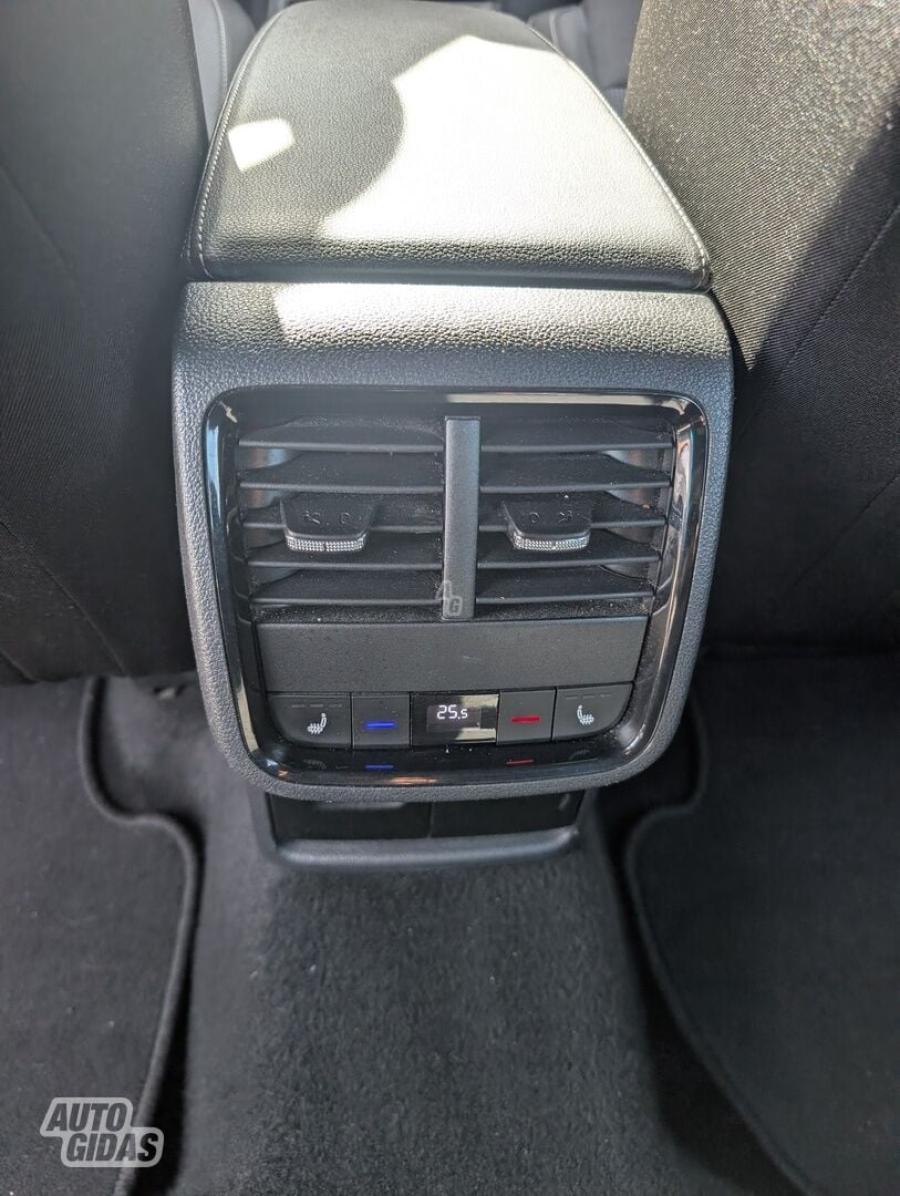 Black Skoda Octavia 2024 in Ramuciai, with an engine capacity of 2.00 L and mileage of 87 thousand km for 24950 €, photo 21 on AUTOMOTO.COM.LV