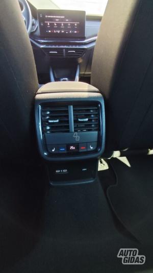 Melns Skoda Octavia 2024 Ramučiai, ar dzinēja tilpumu 2.00 L un nobraukumu 87 tūkst. km par 24950 €, foto 23 vietnē AUTOMOTO.COM.LV
