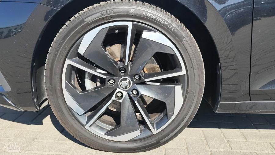 Melns Skoda Octavia 2024 Ramučiai, ar dzinēja tilpumu 2.00 L un nobraukumu 87 tūkst. km par 24950 €, foto 27 vietnē AUTOMOTO.COM.LV