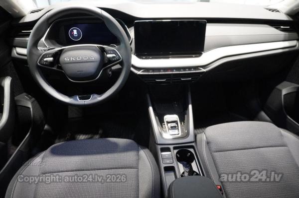 Black Skoda Octavia 2025 in Tallinn, with an engine capacity of 1.50 L and mileage of 7 thousand km for 28500 €, photo 11 on AUTOMOTO.COM.LV
