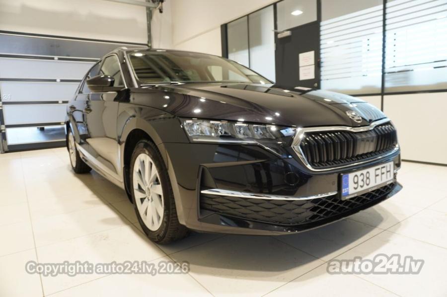 Melns Skoda Octavia 2025 Tallina, ar dzinēja tilpumu 1.50 L un nobraukumu 9 tūkst. km par 28500 €, foto 4 vietnē AUTOMOTO.COM.LV