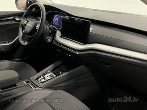 Black Skoda Octavia 2025 in Tallinn, with an engine capacity of 1.50 L and mileage of 29 thousand km for 27490 €, photo 4 on AUTOMOTO.COM.LV