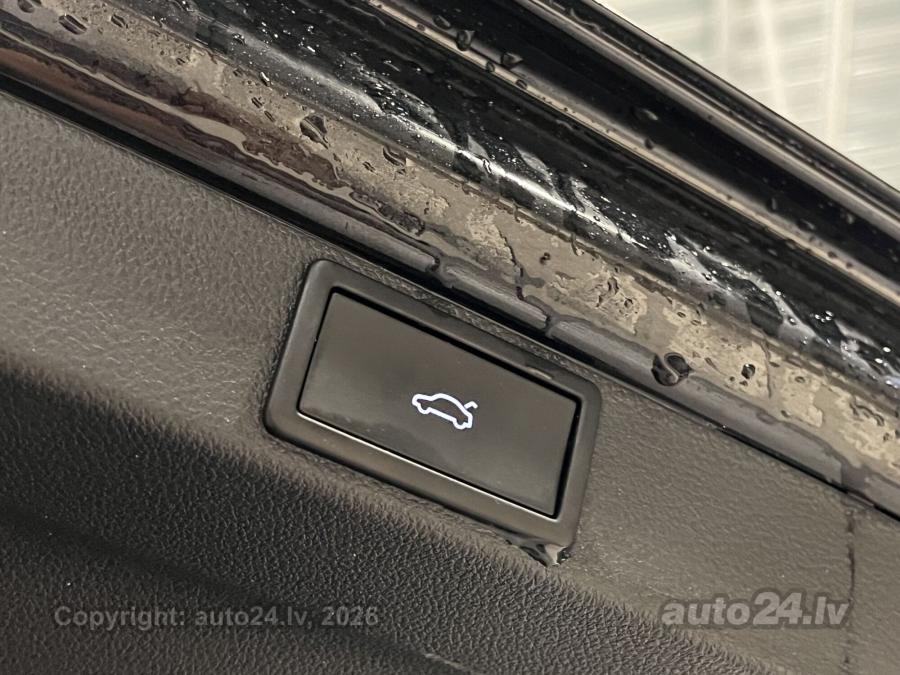 Black Skoda Octavia 2025 in Tallinn, with an engine capacity of 1.50 L and mileage of 29 thousand km for 27490 €, photo 21 on AUTOMOTO.COM.LV