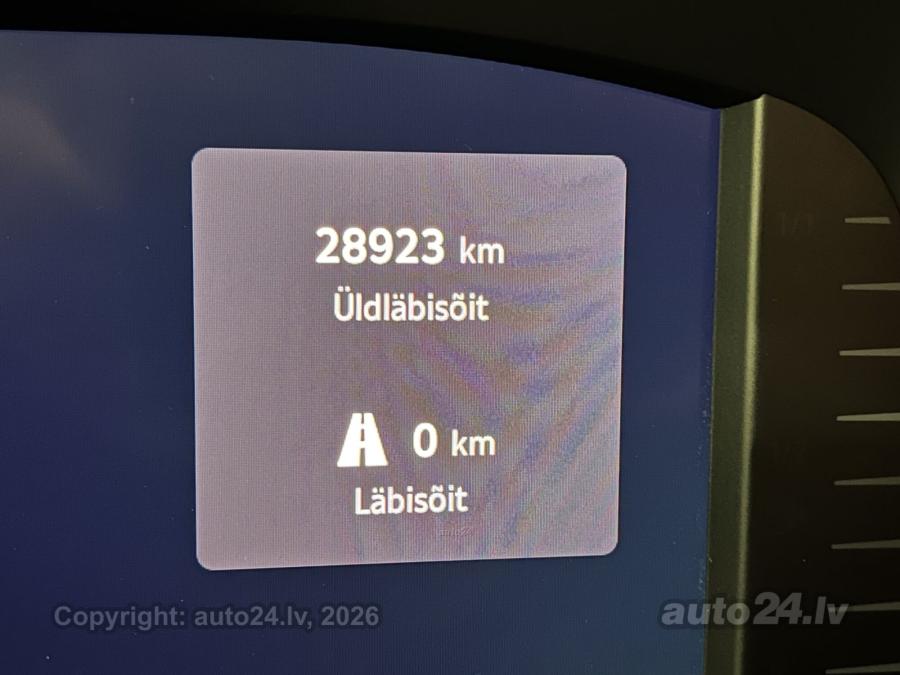 Black Skoda Octavia 2025 in Tallinn, with an engine capacity of 1.50 L and mileage of 29 thousand km for 27490 €, photo 23 on AUTOMOTO.COM.LV