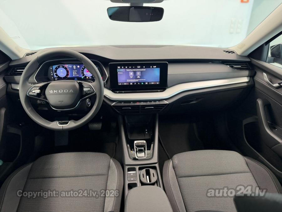 Melns Skoda Octavia 2026 Pērnava, ar dzinēja tilpumu 2.00 L un nobraukumu 5 tūkst. km par 32636 €, foto 6 vietnē AUTOMOTO.COM.LV