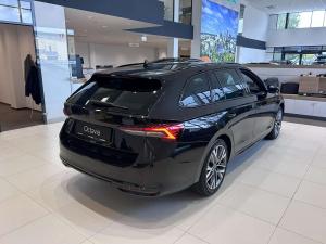 Melns Skoda Octavia 2026 Viļņa, ar dzinēja tilpumu 1.97 L un nobraukumu 0 tūkst. km par 36890 €, foto 5 vietnē AUTOMOTO.COM.LV