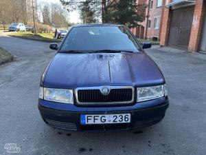 Blue Skoda Octavia 2003 in Vilnius, with an engine capacity of 1.90 L and mileage of 184 thousand km for 1000 €, photo  on AUTOMOTO.COM.LV