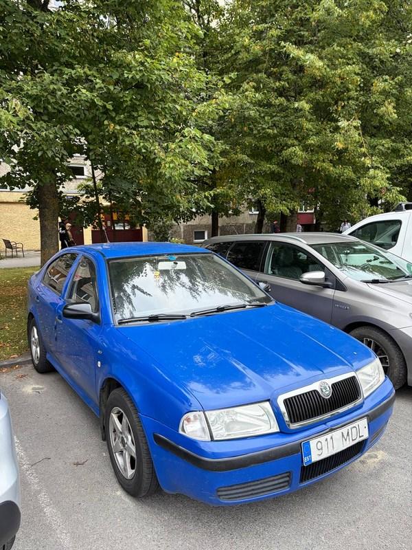 Синий Шкода Октавия 2003 в Таллин, объемом двигателя 1.90 л и пробегом 262 тыс. км за 1200 €, фото 5 на AUTOMOTO.COM.LV