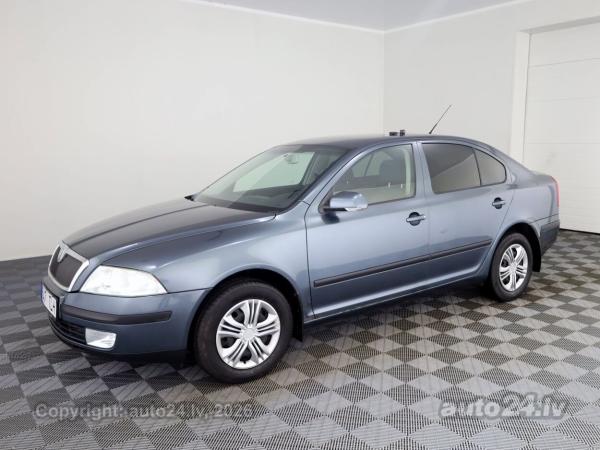 Blue Skoda Octavia 2005 in Tallinn, with an engine capacity of 1.60 L and mileage of 276 thousand km for 1399 €, photo 2 on AUTOMOTO.COM.LV