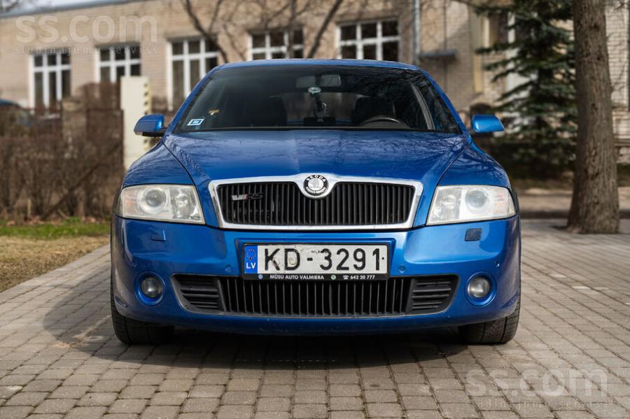 Blue Skoda Octavia 2006 in Valmiera, with an engine capacity of 2.00 L and mileage of 327 thousand km for 2390 €, photo 2 on AUTOMOTO.COM.LV