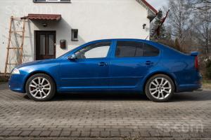 Blue Skoda Octavia 2006 in Valmiera, with an engine capacity of 2.00 L and mileage of 327 thousand km for 2390 €, photo 4 on AUTOMOTO.COM.LV