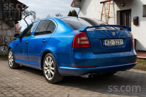 Blue Skoda Octavia 2006 in Valmiera, with an engine capacity of 2.00 L and mileage of 327 thousand km for 2390 €, photo 5 on AUTOMOTO.COM.LV