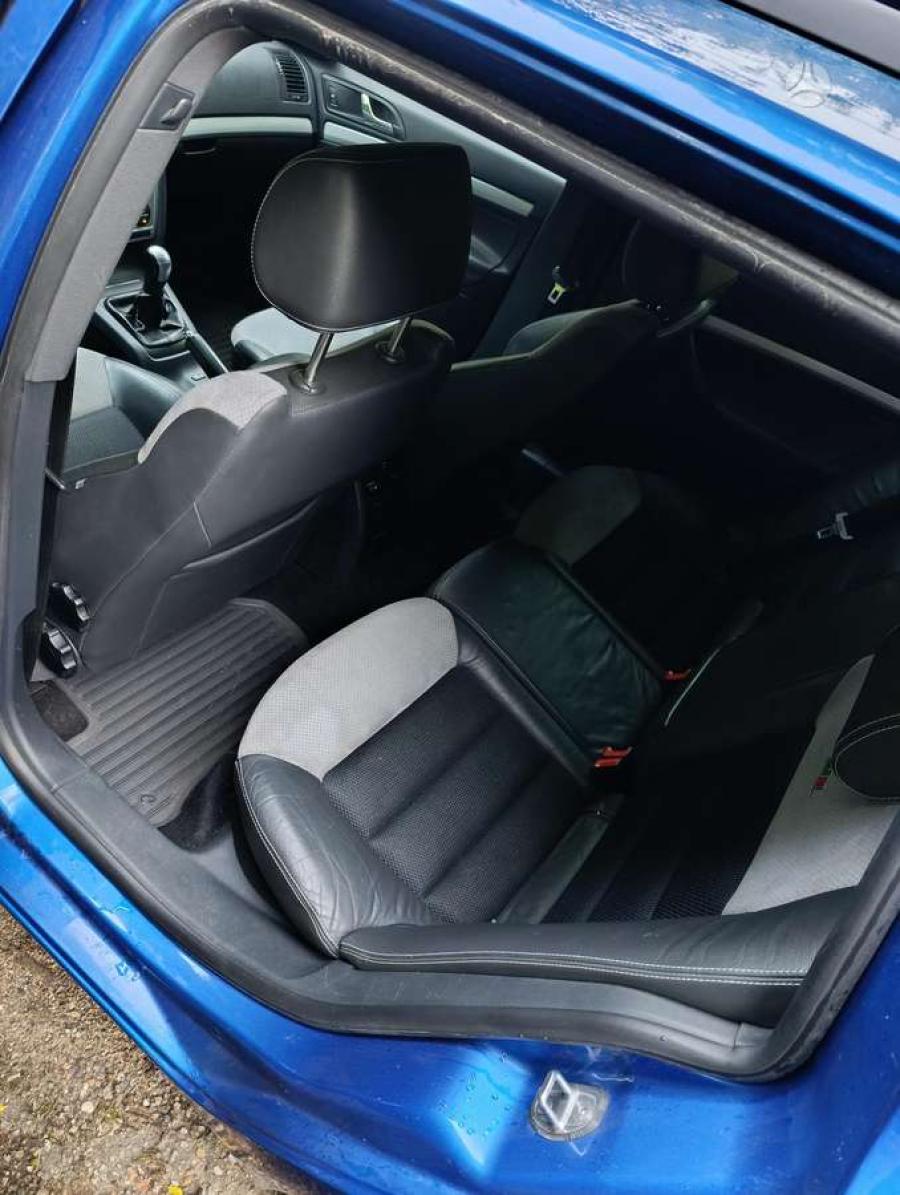 Blue Skoda Octavia 2006 in Vilnius, with an engine capacity of 2.00 L and mileage of 244 thousand km for 3000 €, photo 13 on AUTOMOTO.COM.LV