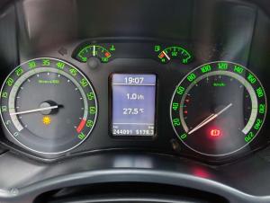 Blue Skoda Octavia 2006 in Vilnius, with an engine capacity of 2.00 L and mileage of 244 thousand km for 3000 €, photo 15 on AUTOMOTO.COM.LV