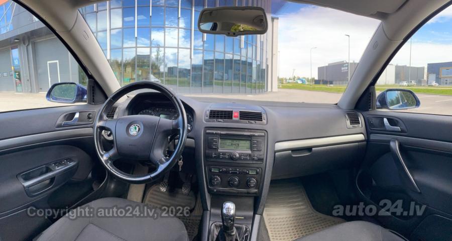 Blue Skoda Octavia 2007 in Tallinn, with an engine capacity of 1.60 L and mileage of 263 thousand km for 1999 €, photo 6 on AUTOMOTO.COM.LV