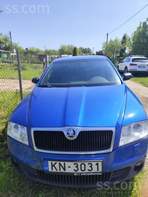 Синий Шкода Октавия 2007 в Рига, объемом двигателя 2.00 л и пробегом 333 тыс. км за 2800 €, фото  на AUTOMOTO.COM.LV
