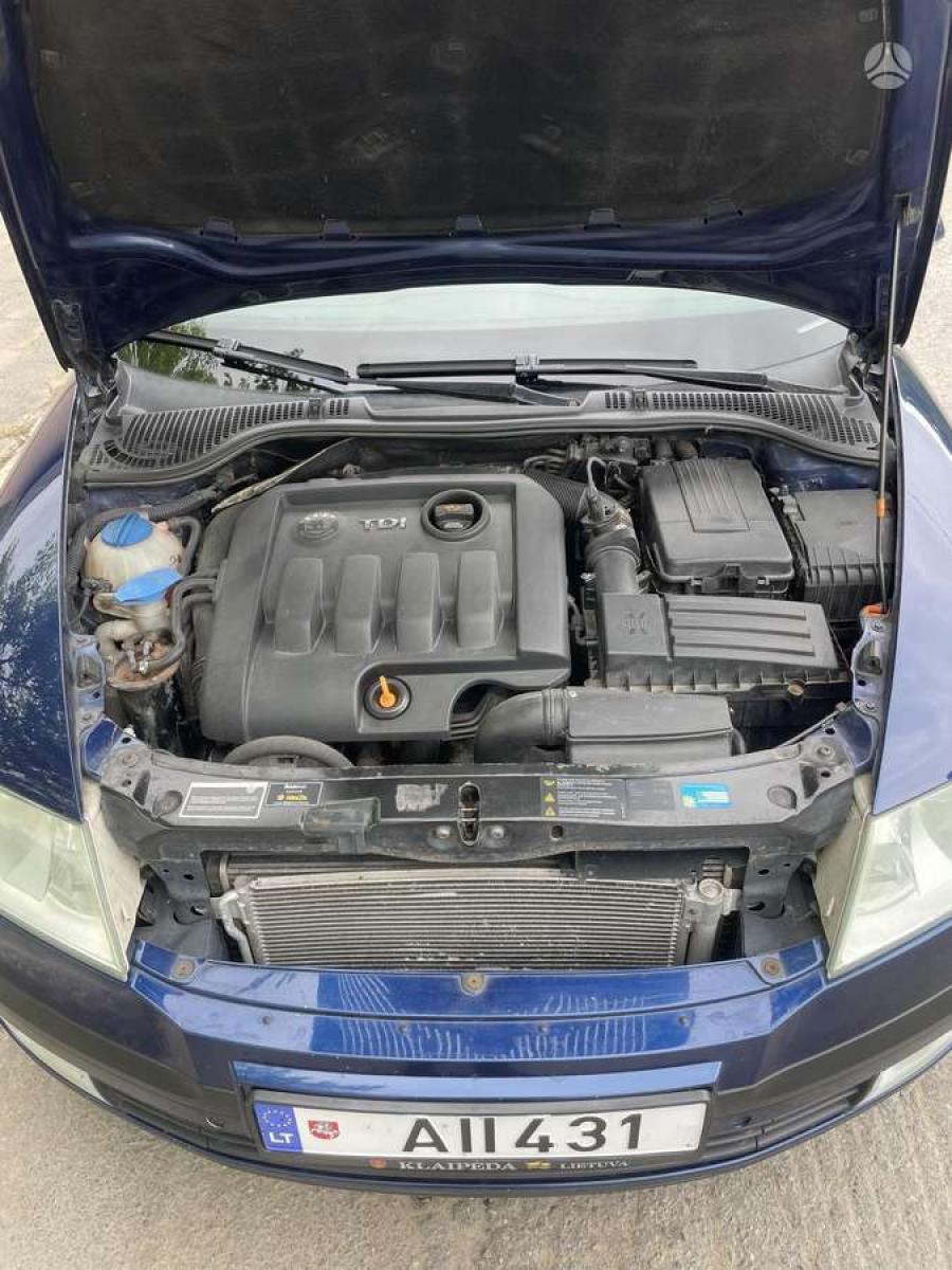 Blue Skoda Octavia 2007 in Klaipeda, with an engine capacity of 1.90 L and mileage of 350 thousand km for 1800 €, photo 14 on AUTOMOTO.COM.LV