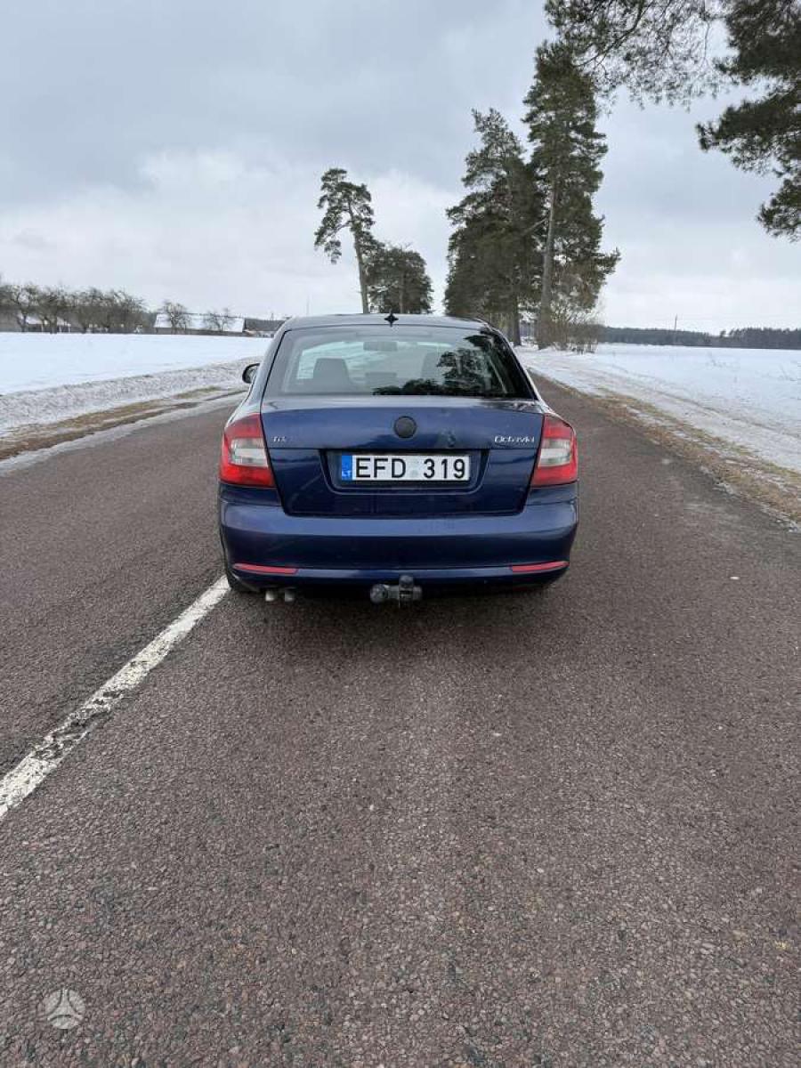 Zils Skoda Octavia 2009 Viļņa, ar dzinēja tilpumu 1.90 L un nobraukumu 404 tūkst. km par 1650 €, foto 5 vietnē AUTOMOTO.COM.LV