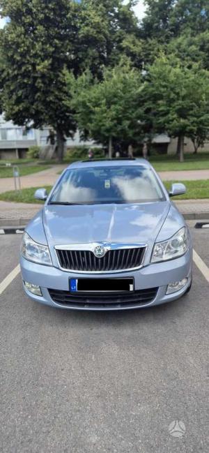 Zils Skoda Octavia 2009 Klaipėda, ar dzinēja tilpumu 1.80 L un nobraukumu 159 tūkst. km par 4490 €, foto 4 vietnē AUTOMOTO.COM.LV
