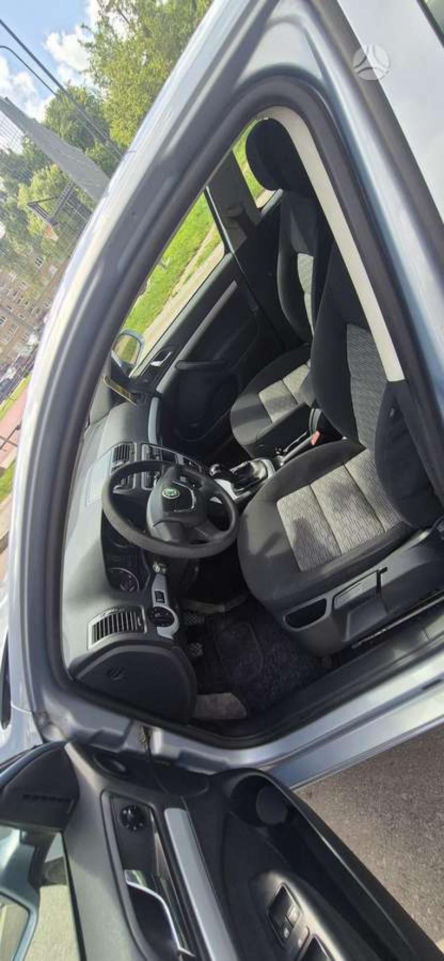 Zils Skoda Octavia 2009 Klaipėda, ar dzinēja tilpumu 1.80 L un nobraukumu 159 tūkst. km par 4490 €, foto 8 vietnē AUTOMOTO.COM.LV