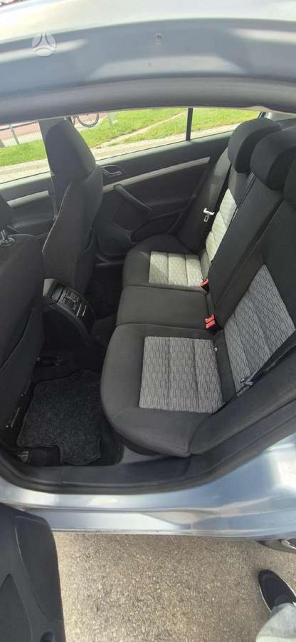 Zils Skoda Octavia 2009 Klaipėda, ar dzinēja tilpumu 1.80 L un nobraukumu 159 tūkst. km par 4490 €, foto 8 vietnē AUTOMOTO.COM.LV