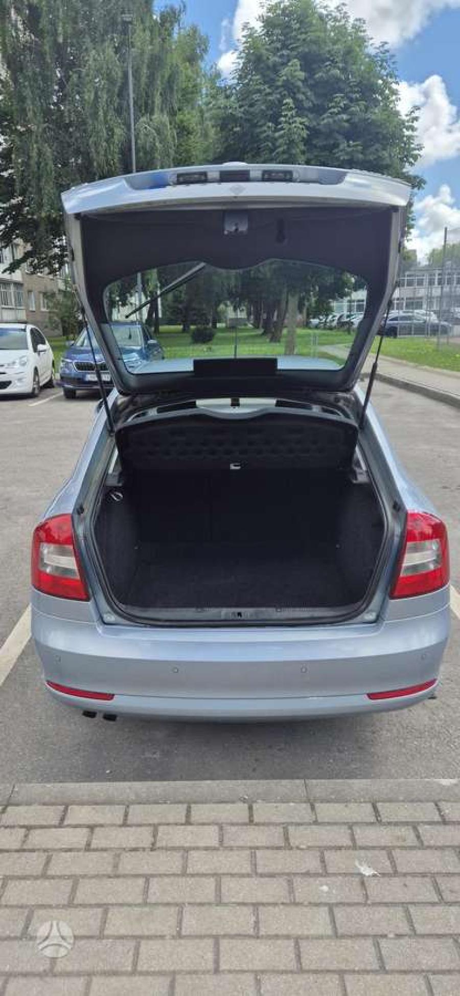 Zils Skoda Octavia 2009 Klaipėda, ar dzinēja tilpumu 1.80 L un nobraukumu 159 tūkst. km par 4490 €, foto 11 vietnē AUTOMOTO.COM.LV