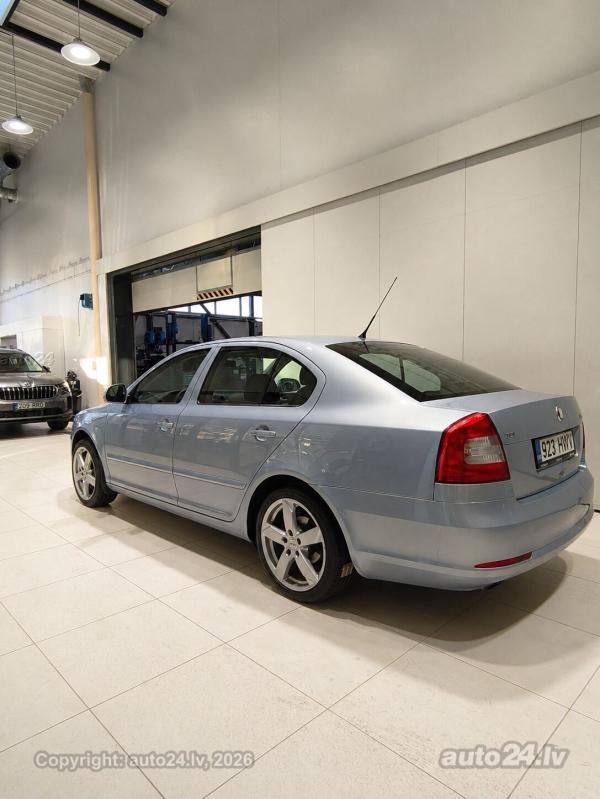 Blue Skoda Octavia 2010 in Tallinn, with an engine capacity of 1.60 L and mileage of 302 thousand km for 3700 €, photo 2 on AUTOMOTO.COM.LV