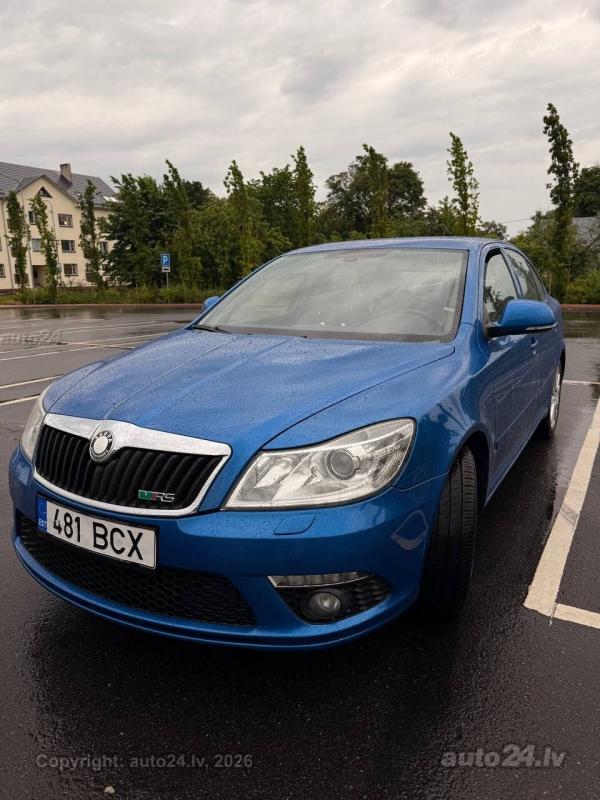 Zils Skoda Octavia 2010 Tallina, ar dzinēja tilpumu 2.00 L un nobraukumu 237 tūkst. km par 5500 €, foto 6 vietnē AUTOMOTO.COM.LV