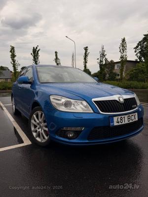 Zils Skoda Octavia 2010 Tallina, ar dzinēja tilpumu 2.00 L un nobraukumu 237 tūkst. km par 5500 €, foto 8 vietnē AUTOMOTO.COM.LV