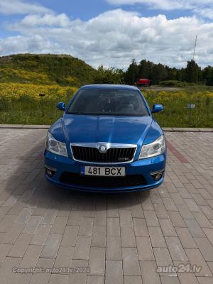 Zils Skoda Octavia 2010 Tallina, ar dzinēja tilpumu 2.00 L un nobraukumu 237 tūkst. km par 5500 €, foto 9 vietnē AUTOMOTO.COM.LV