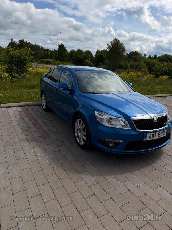 Blue Skoda Octavia 2010 in Tallinn, with an engine capacity of 2.00 L and mileage of 237 thousand km for 5500 €, photo 10 on AUTOMOTO.COM.LV
