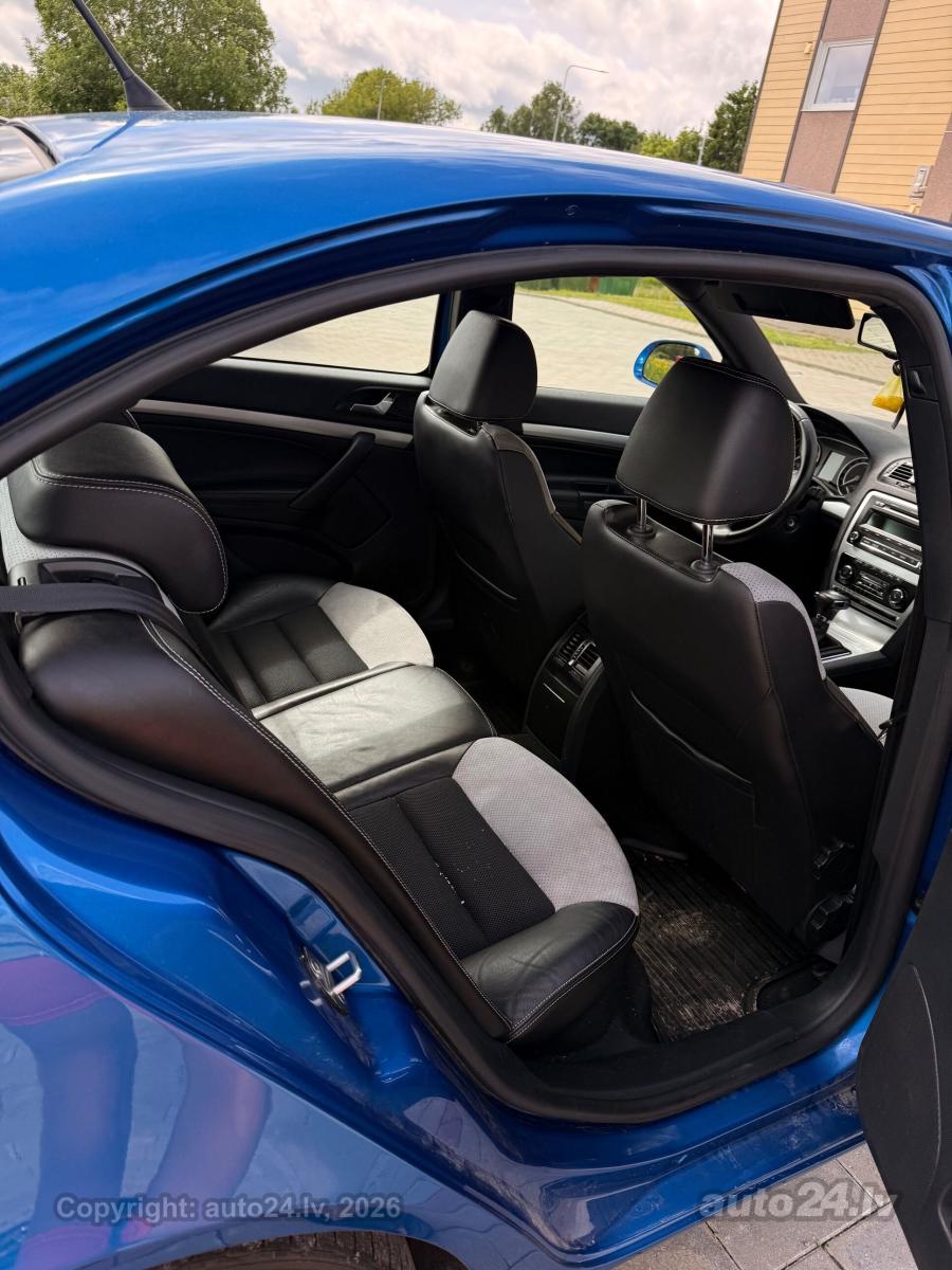 Zils Skoda Octavia 2010 Tallina, ar dzinēja tilpumu 2.00 L un nobraukumu 237 tūkst. km par 5500 €, foto 13 vietnē AUTOMOTO.COM.LV