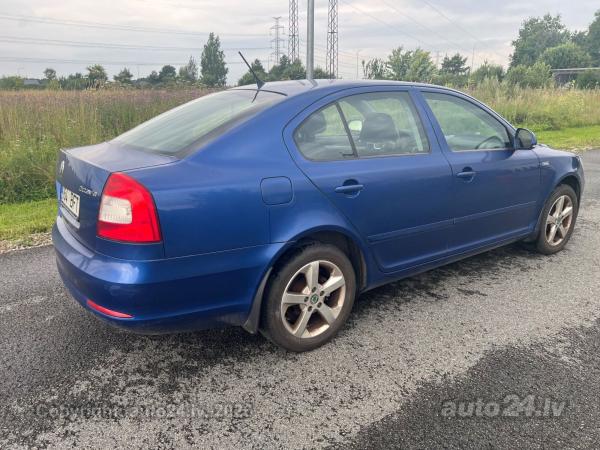 Blue Skoda Octavia 2011 in Tallinn, with an engine capacity of 1.20 L and mileage of 123 thousand km for 3400 €, photo 3 on AUTOMOTO.COM.LV