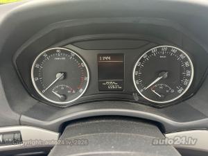 Zils Skoda Octavia 2011 Tallina, ar dzinēja tilpumu 1.20 L un nobraukumu 123 tūkst. km par 3400 €, foto 13 vietnē AUTOMOTO.COM.LV