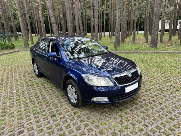 Синий Шкода Октавия 2011 в Каунас, объемом двигателя 1.97 л и пробегом 280 тыс. км за 2999 €, фото 1 на AUTOMOTO.COM.LV
