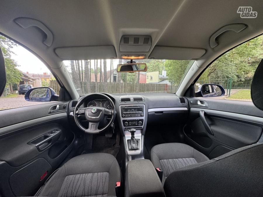 Zils Skoda Octavia 2011 Kauņa, ar dzinēja tilpumu 2.00 L un nobraukumu 270 tūkst. km par 2999 €, foto 8 vietnē AUTOMOTO.COM.LV