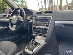 Zils Skoda Octavia 2011 Kauņa, ar dzinēja tilpumu 2.00 L un nobraukumu 270 tūkst. km par 2999 €, foto 12 vietnē AUTOMOTO.COM.LV