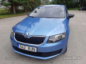Blue Skoda Octavia 2013 in Viljandi, with an engine capacity of 1.20 L and mileage of 270 thousand km for 3990 €, photo 4 on AUTOMOTO.COM.LV