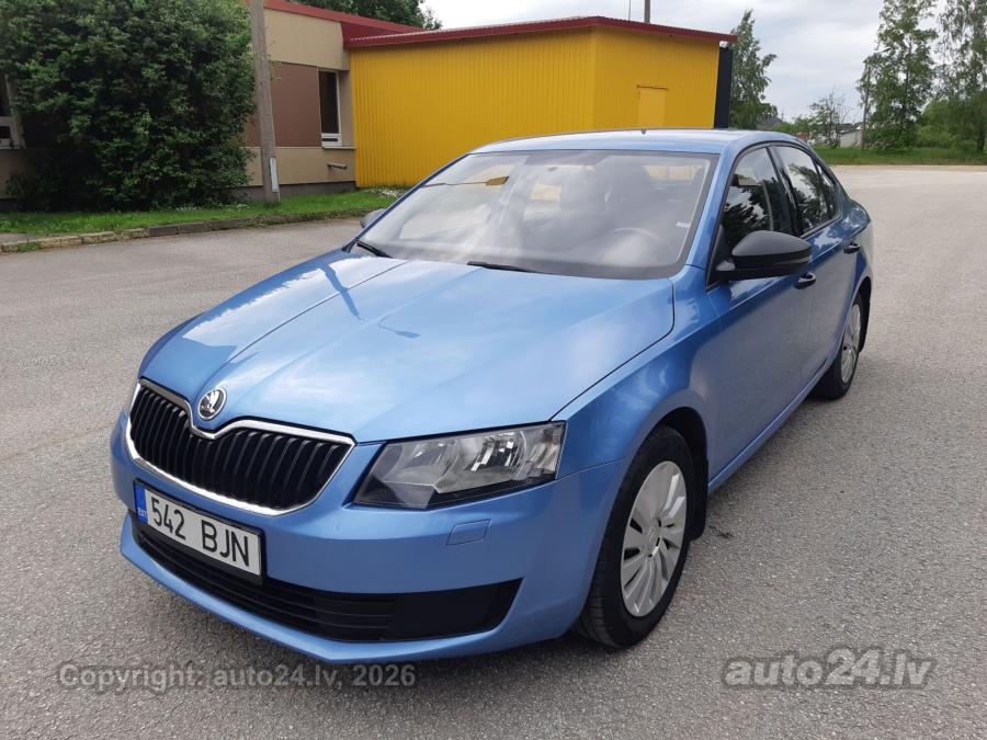 Blue Skoda Octavia 2013 in Viljandi, with an engine capacity of 1.20 L and mileage of 270 thousand km for 3990 €, photo 7 on AUTOMOTO.COM.LV