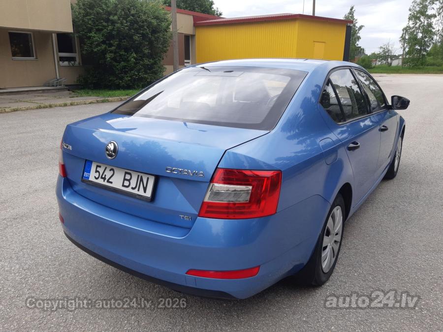 Blue Skoda Octavia 2013 in Viljandi, with an engine capacity of 1.20 L and mileage of 270 thousand km for 3990 €, photo 9 on AUTOMOTO.COM.LV