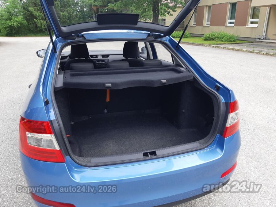 Blue Skoda Octavia 2013 in Viljandi, with an engine capacity of 1.20 L and mileage of 270 thousand km for 3990 €, photo 11 on AUTOMOTO.COM.LV