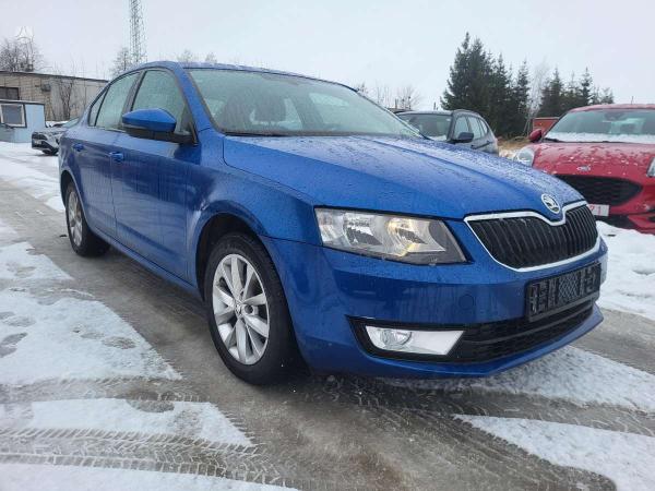 Zils Skoda Octavia 2014 Alīta, ar dzinēja tilpumu 1.20 L un nobraukumu 201 tūkst. km par 3750 €, foto 4 vietnē AUTOMOTO.COM.LV