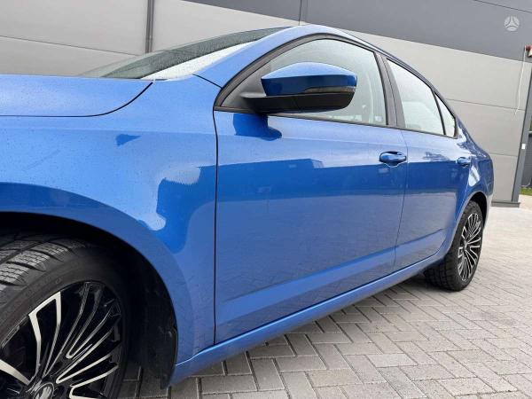 Zils Skoda Octavia 2014 Viļņa, ar dzinēja tilpumu 1.60 L un nobraukumu 153 tūkst. km par 5900 €, foto 9 vietnē AUTOMOTO.COM.LV
