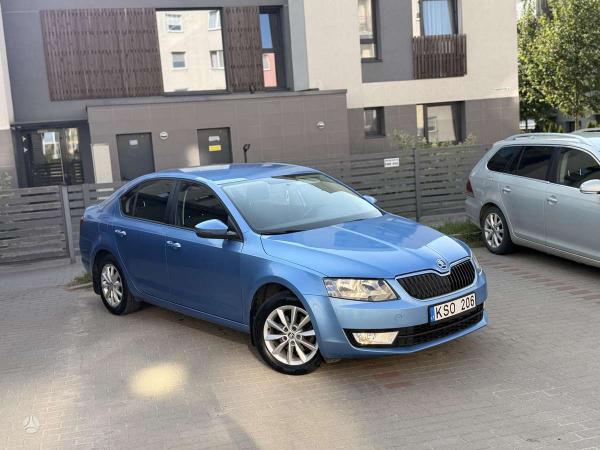Blue Skoda Octavia 2014 in Vilnius, with an engine capacity of 1.60 L and mileage of 192 thousand km for 6000 €, photo 4 on AUTOMOTO.COM.LV
