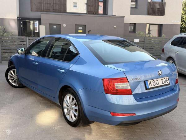 Blue Skoda Octavia 2014 in Vilnius, with an engine capacity of 1.60 L and mileage of 192 thousand km for 6000 €, photo 7 on AUTOMOTO.COM.LV